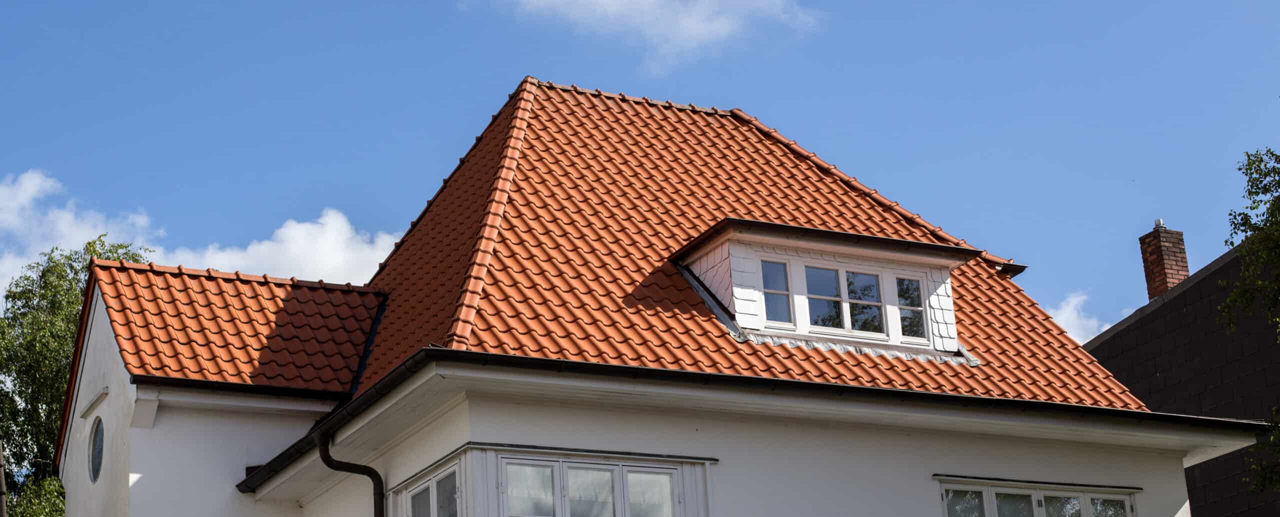 The Ultimate Guide to Tile Roofing | RoofClaim