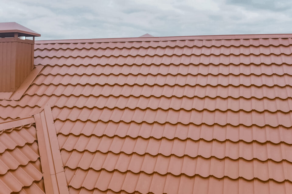 The Ultimate Guide to Tile Roofing | RoofClaim
